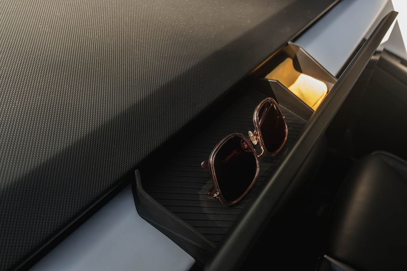 Tesla Cybertruck Behind Screen Storage Tray (Non-slip)