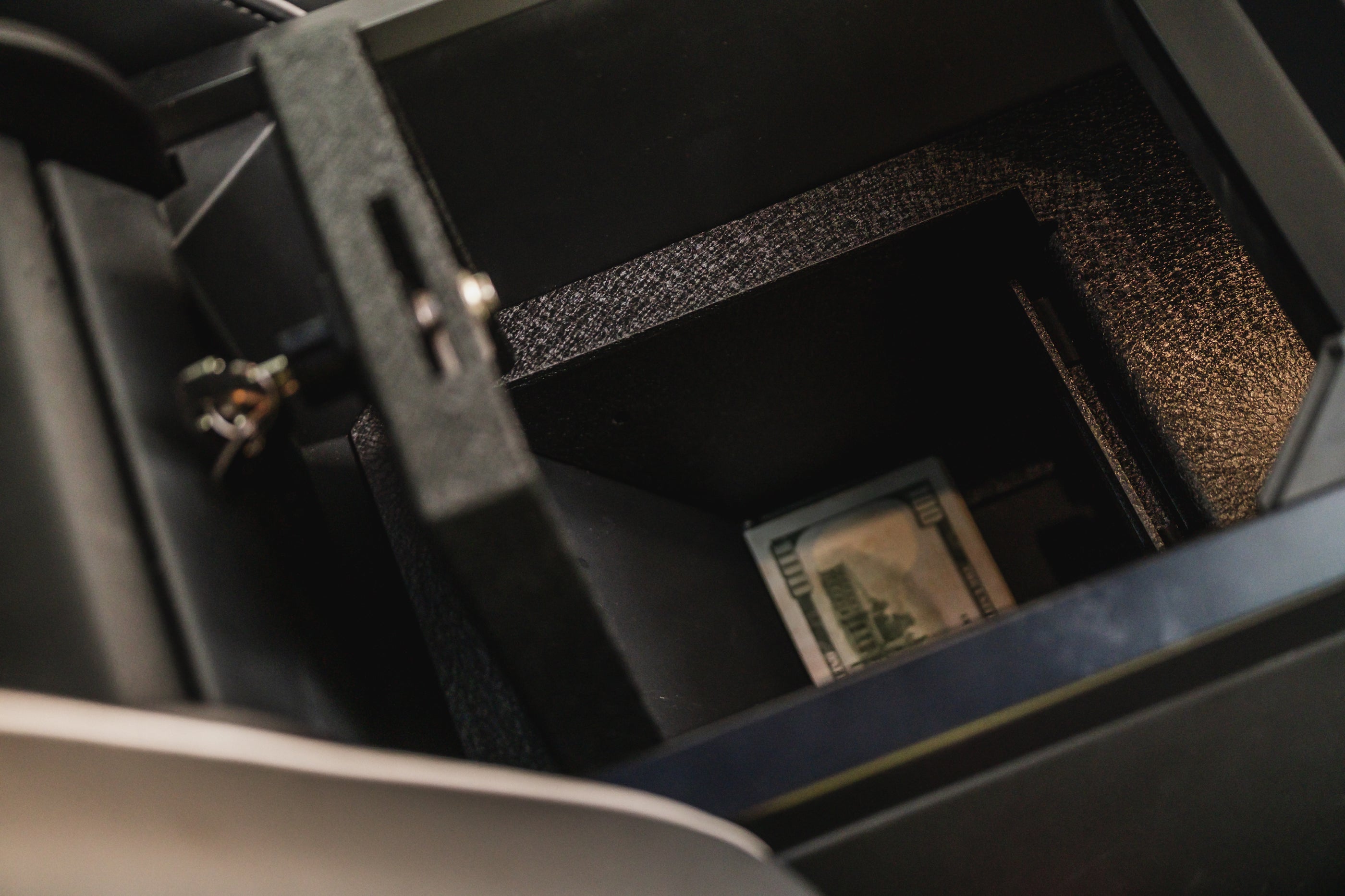 Tesla Cybertruck Center Console Anti-Theft Safe LockBox