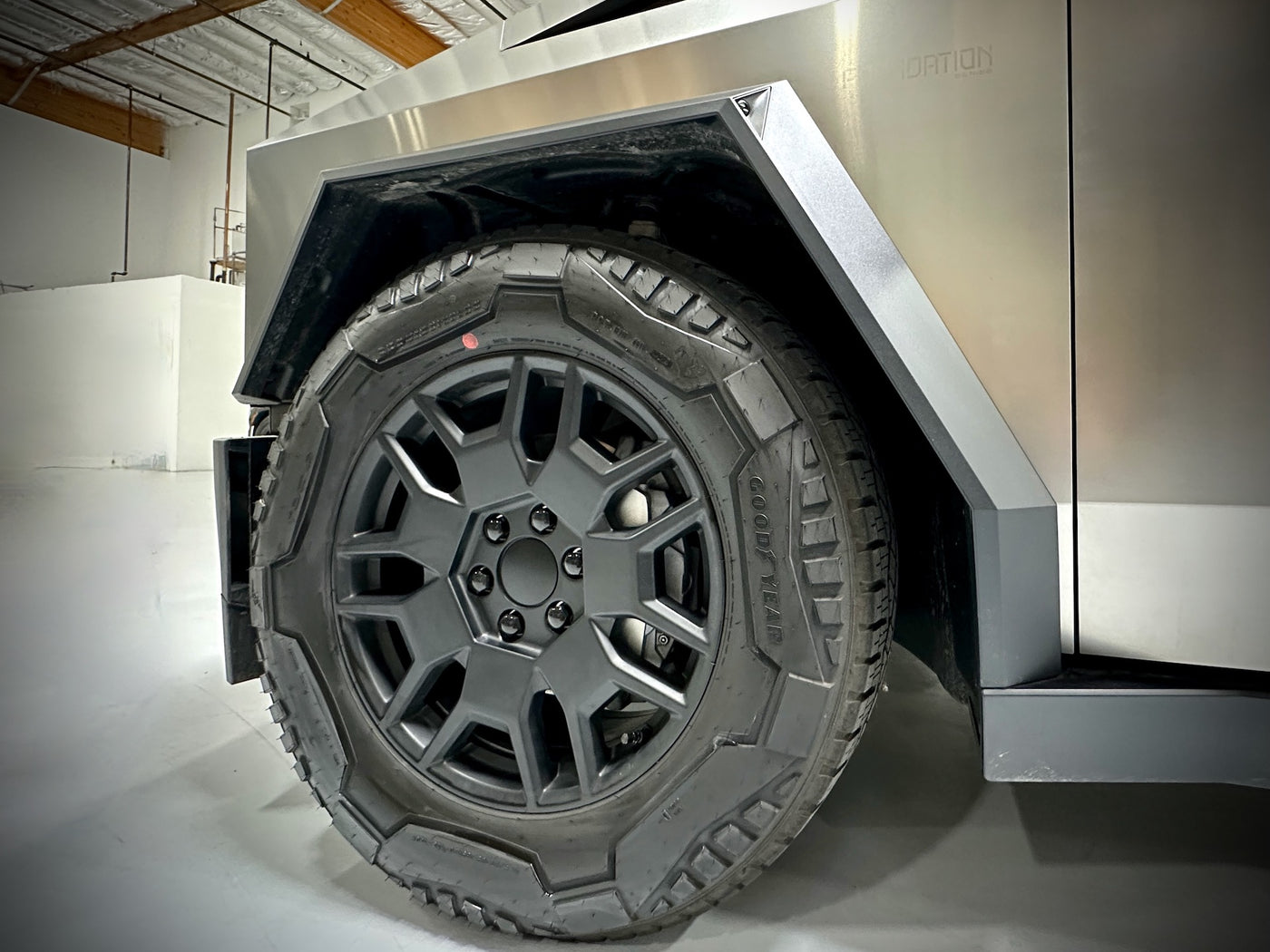 Tesla Cybertruck Black Out Wheel Package for Removed Aero Cover