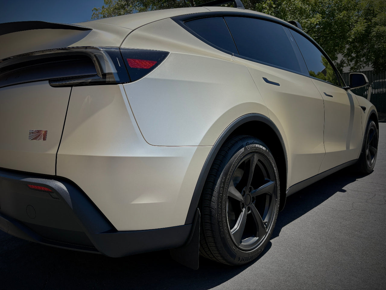 Tesla Model Y Juniper Black Out OEM Wheels Kit