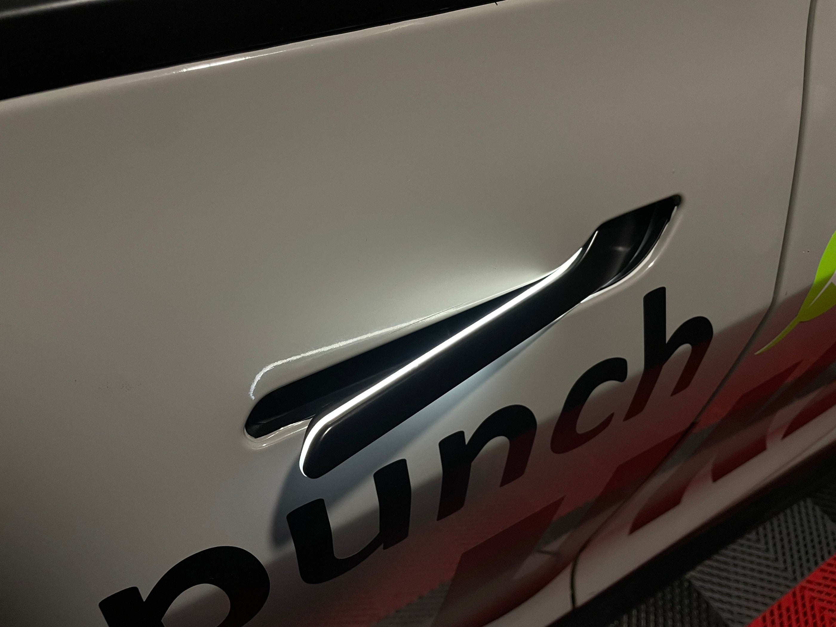 Tesla Model 3 Auto-Presenting Door Handle Kit (4 Doors)