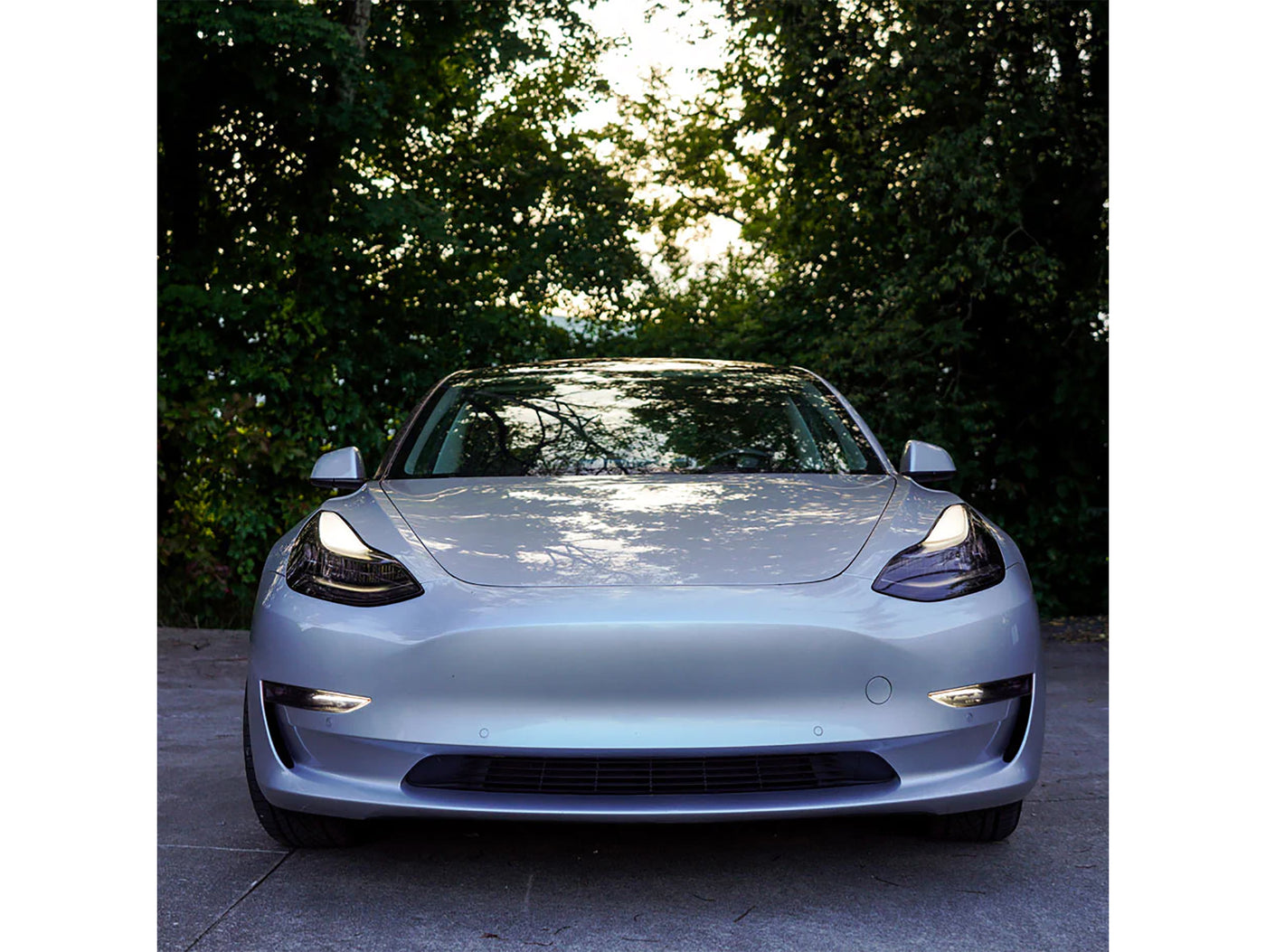 Tesla Model 3 & Y Tinted Headlight And Foglight Protection PPF