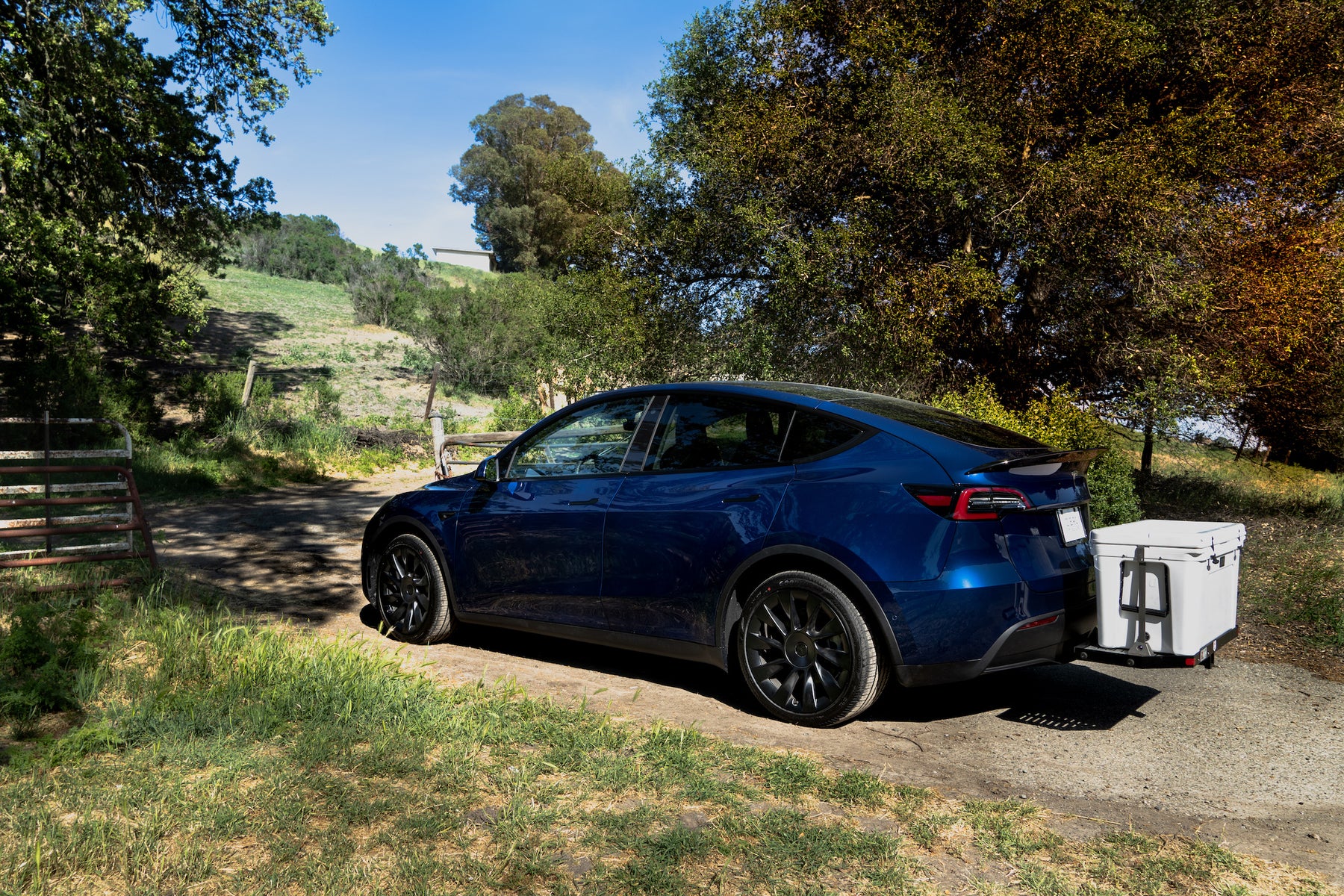 Tesla Model Y Tow Hitch